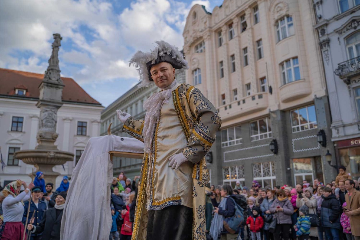 Fašiangy na Slovensku 2025: Tradície, zvyky a podujatia