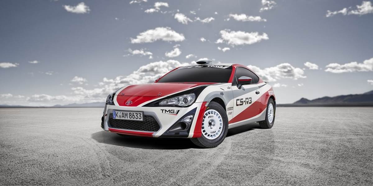 FOTO Presvedčivá premiéra súťažného vozidla Toyota GT86 CS-R3