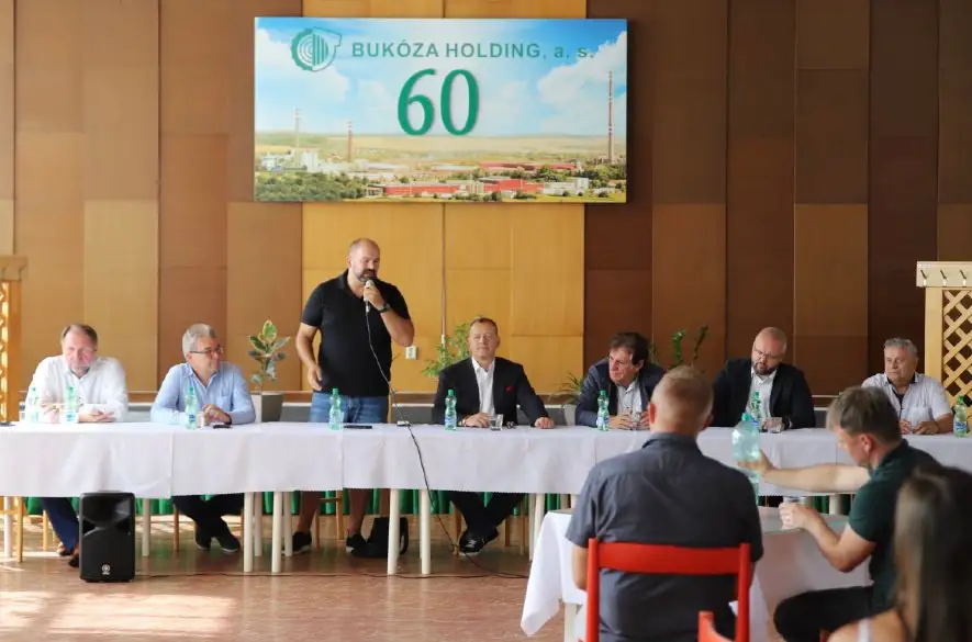 Hnutie SME RODINA zachraňuje stovky pracovných miest