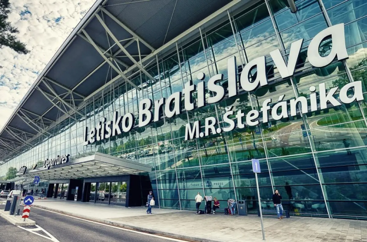 Bratislavské letisko na vzlete: Nové linky, nástupné mosty a rekordný