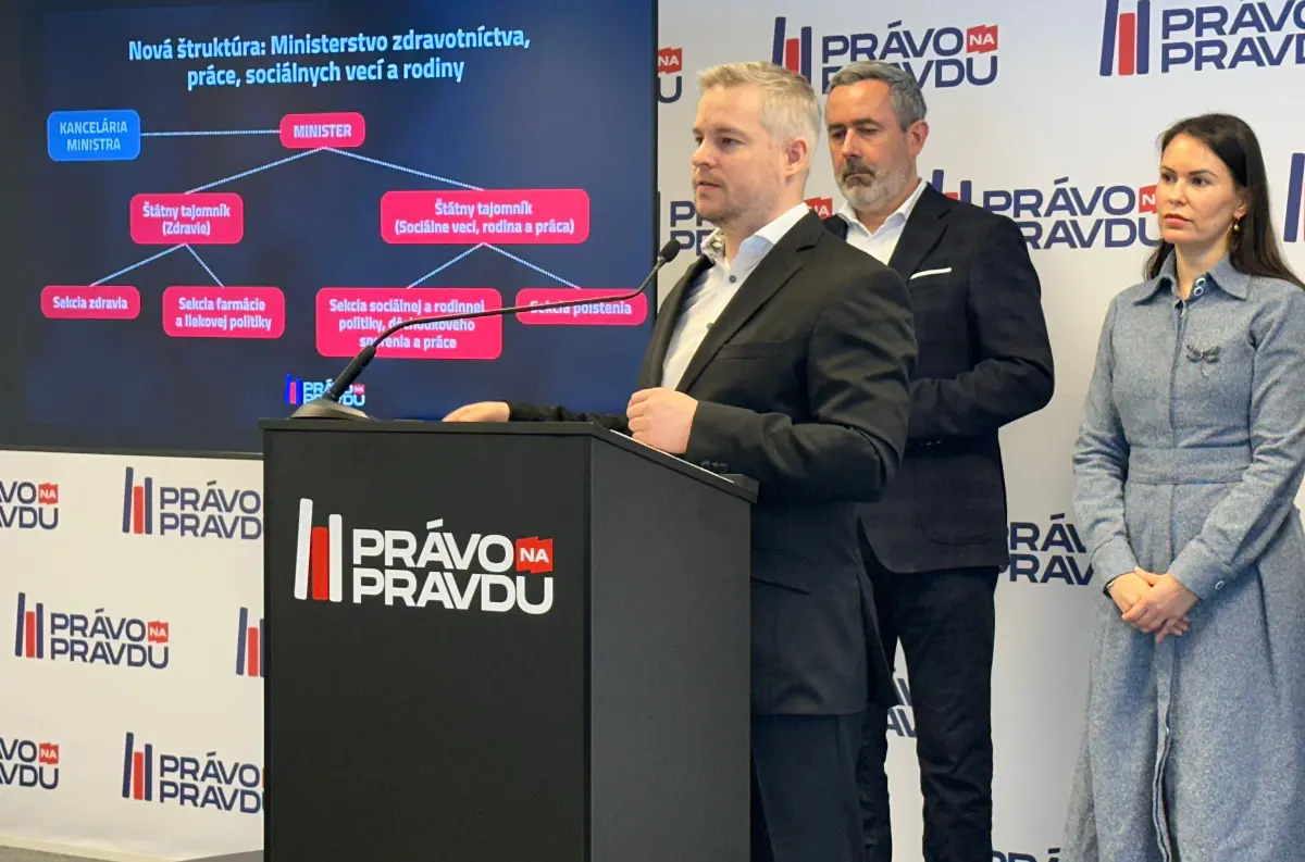Strana Právo na pravdu: Štát má šetriť na sebe, nie na rodinách!